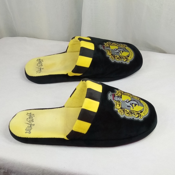Vanilla | Shoes | Vanilla Underground Harry Potter Hogwarts House ...